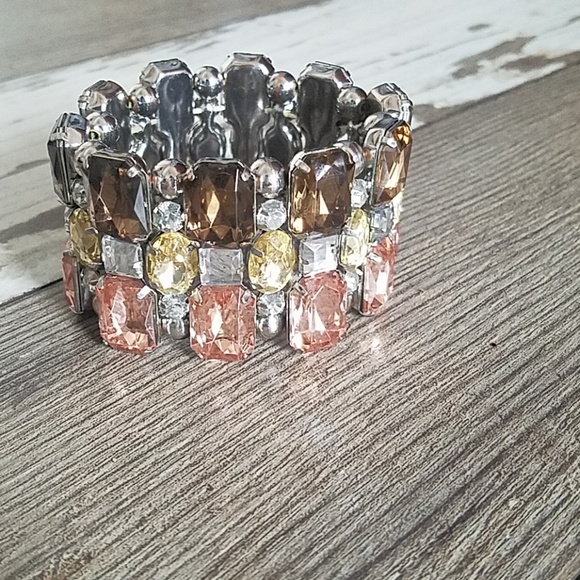 LOFT | Jewelry | Beaded Bracelet | Poshmark